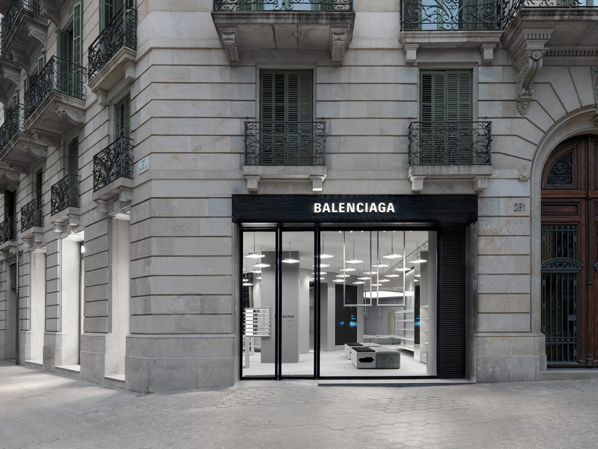 Apertura de la tienda Balenciaga en BarcelonaLuxury Retail
